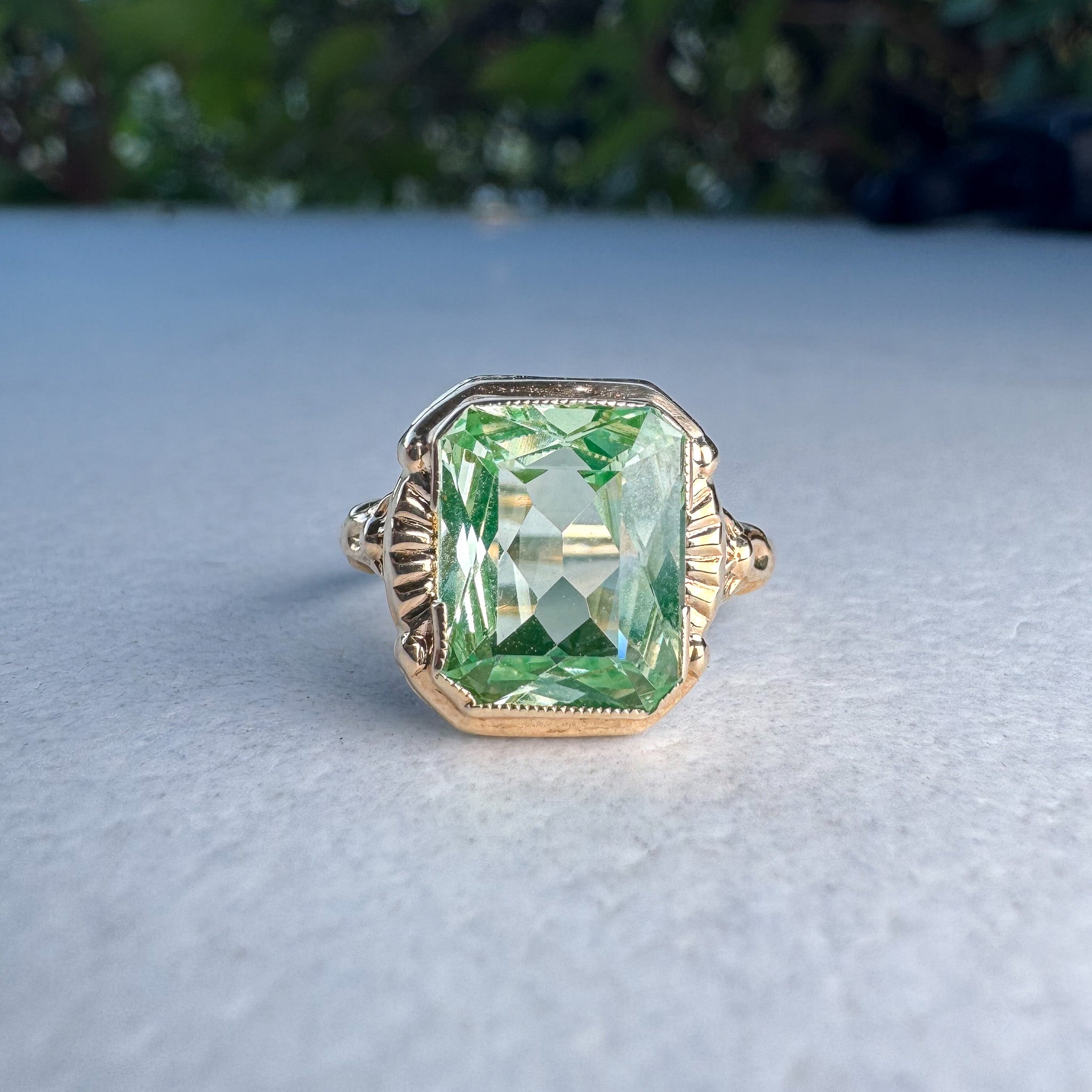 Emerald-Cut Green Spinel Ring | 14ct Yellow Gold | Size J – Vintage Lustre